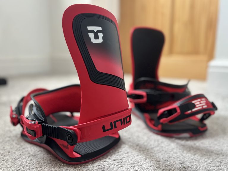 How to Choose the Right Snowboard Binding Size for You